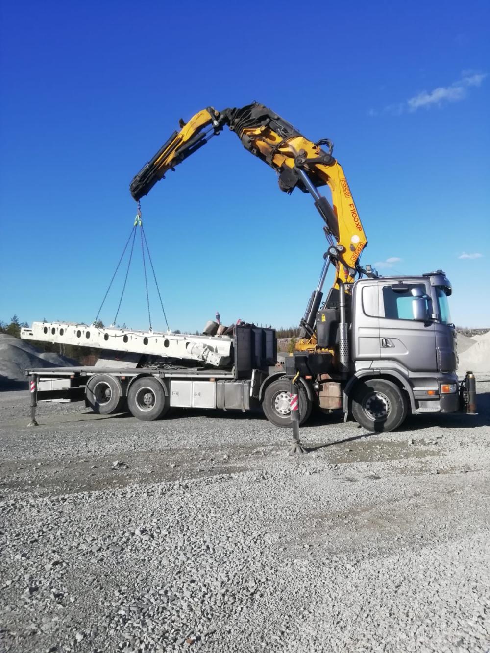 Lavettikuljetukset ja nostopalvelut - T. Maijala Oy